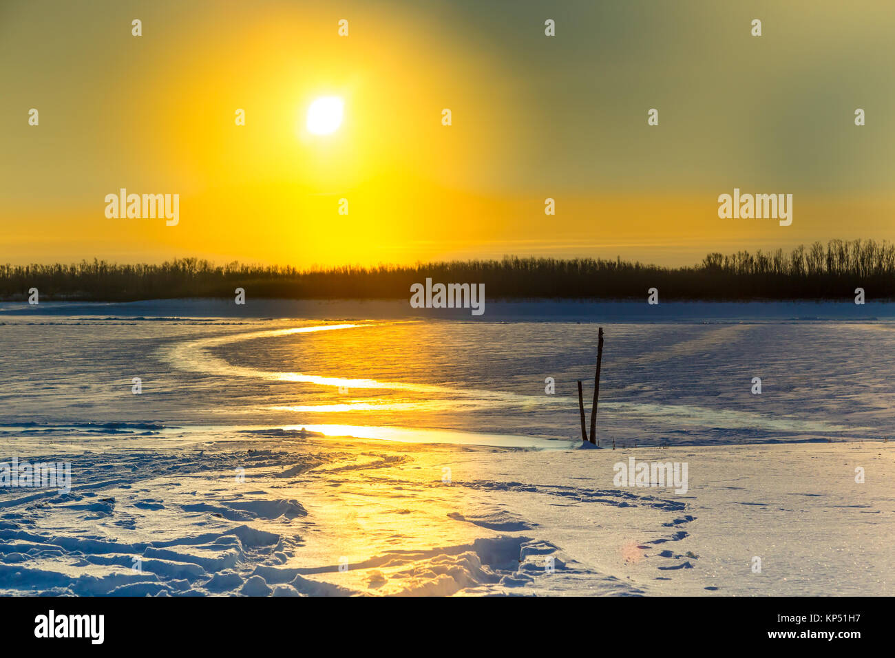 Aerial ice sunrise hi-res stock photography and images - Alamy