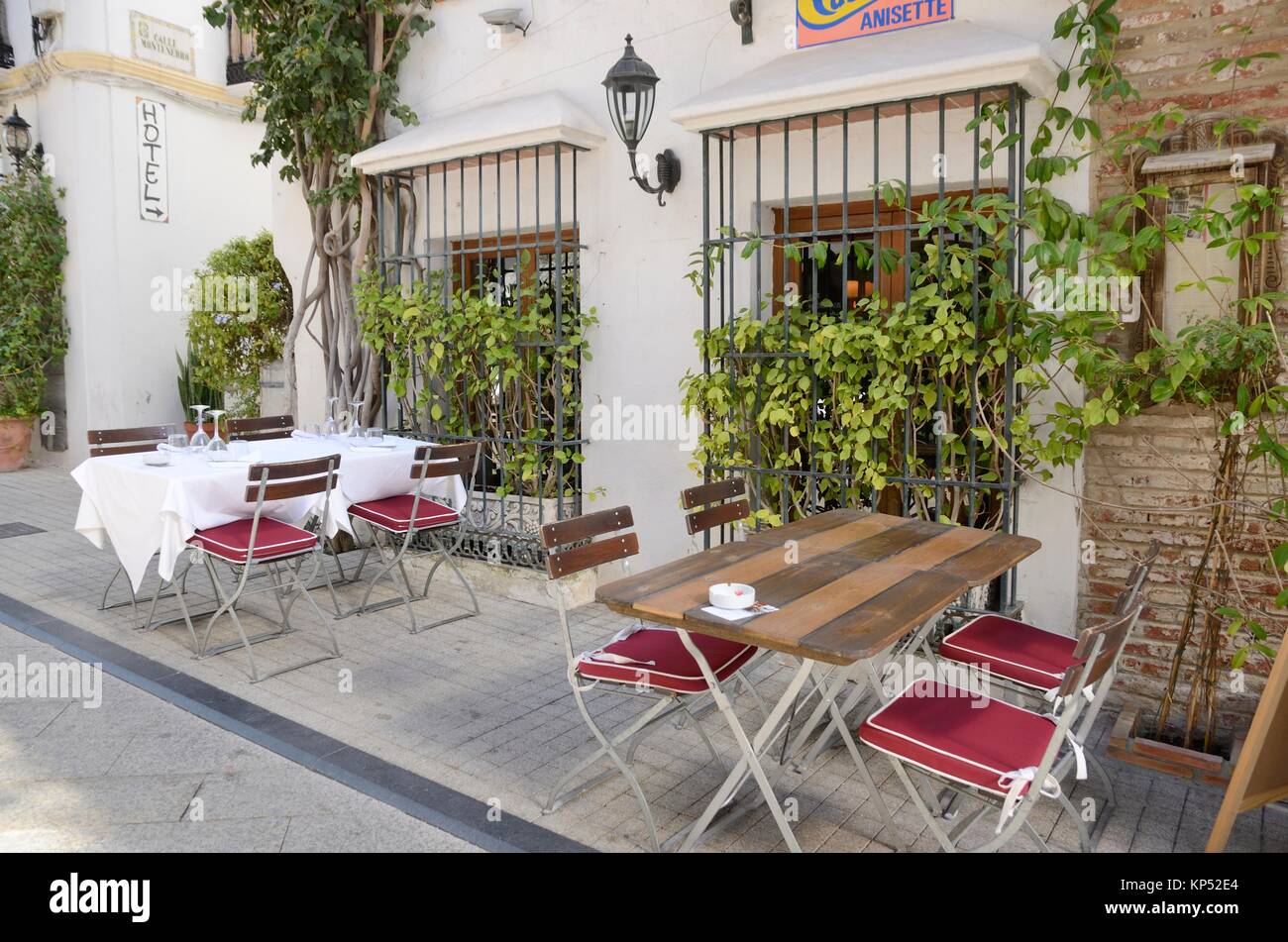 Marbella old town restaurant hi-res stock photography and images - Alamy