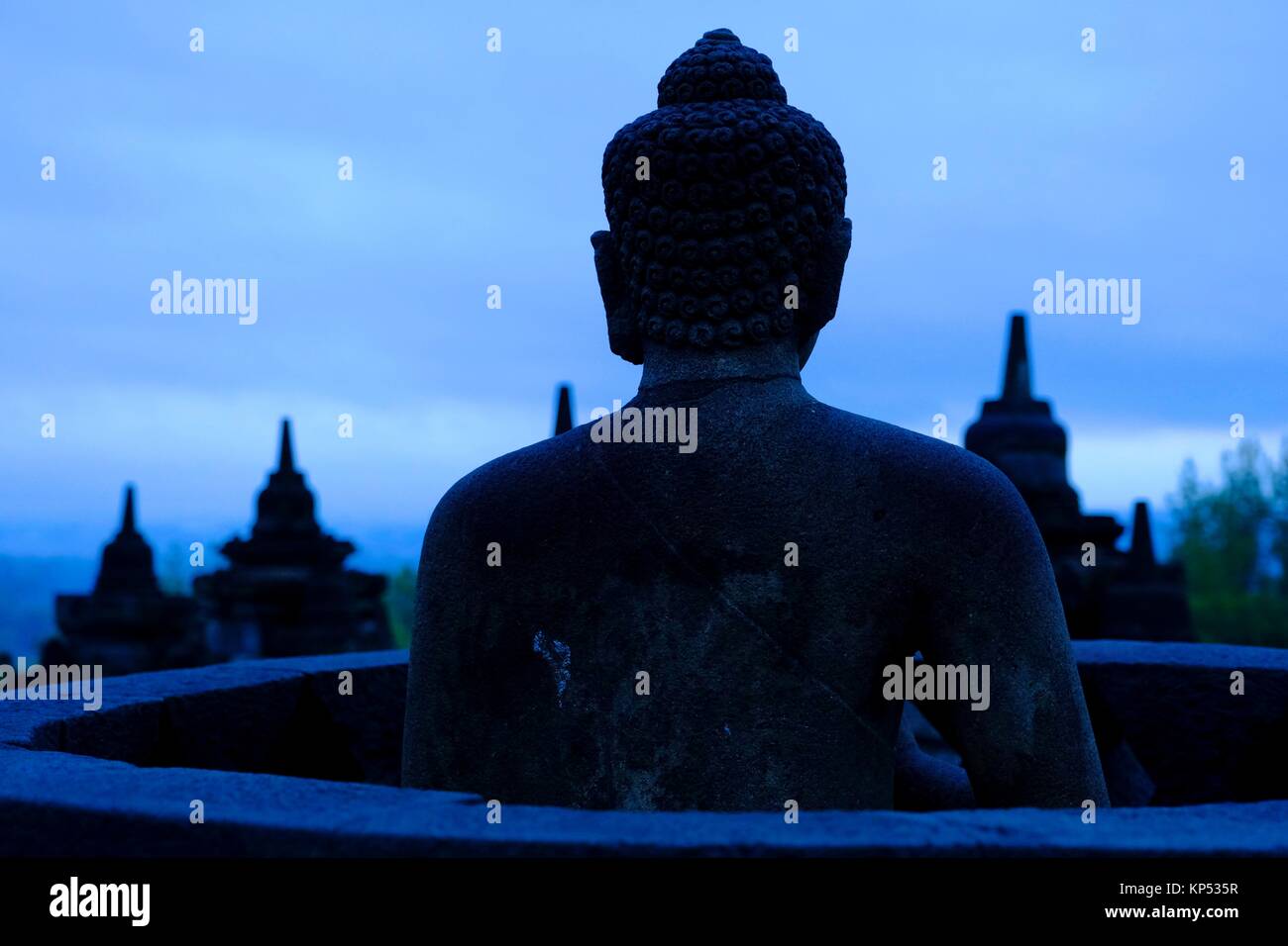 The statue of the buddha the statue of the buddha hi-res stock ...