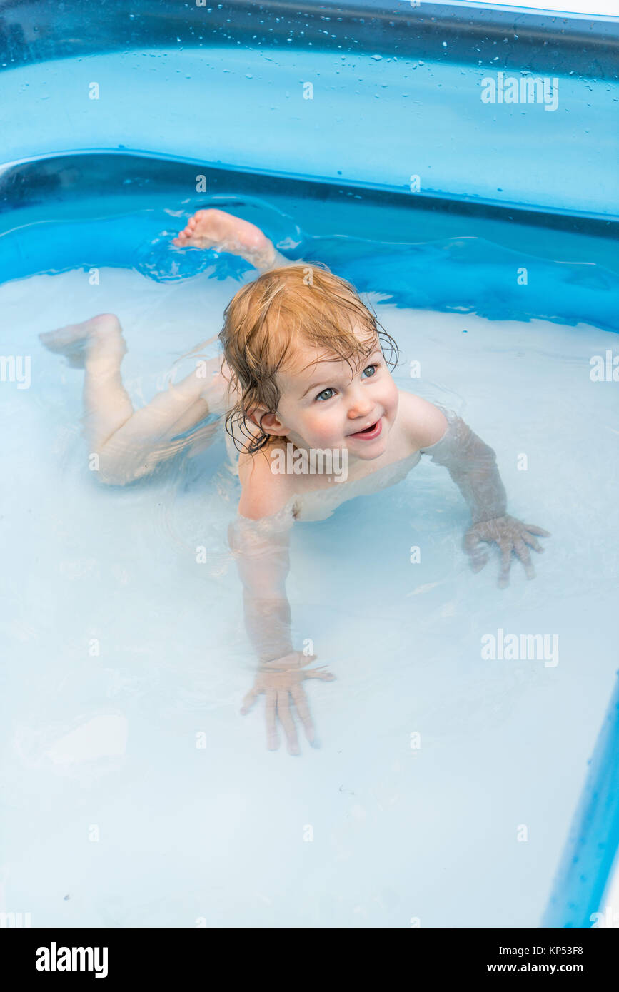 20 months old girl hi-res stock photography and images - Alamy