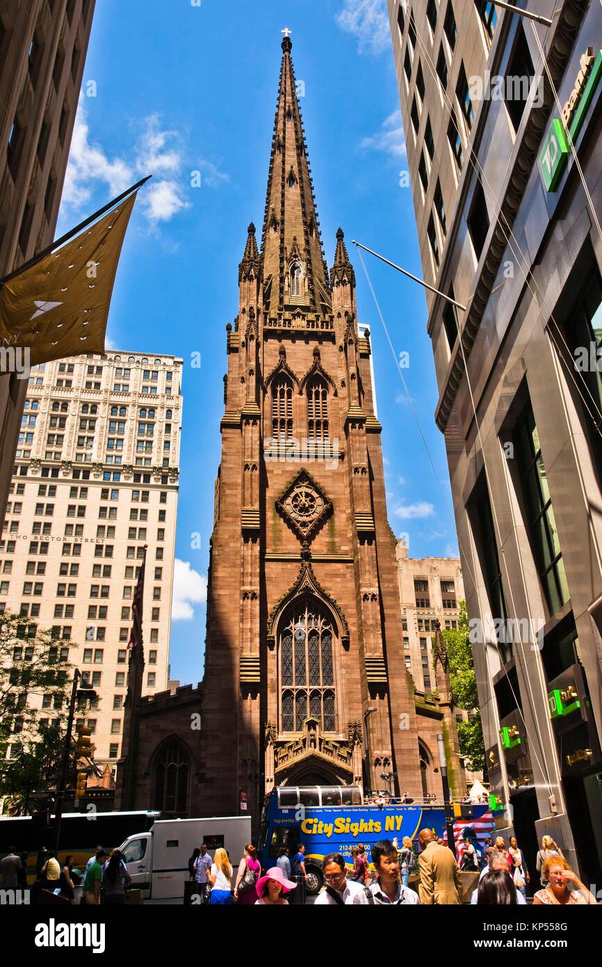 Trinity Church Manhattan High Resolution Stock Photography and Images ...