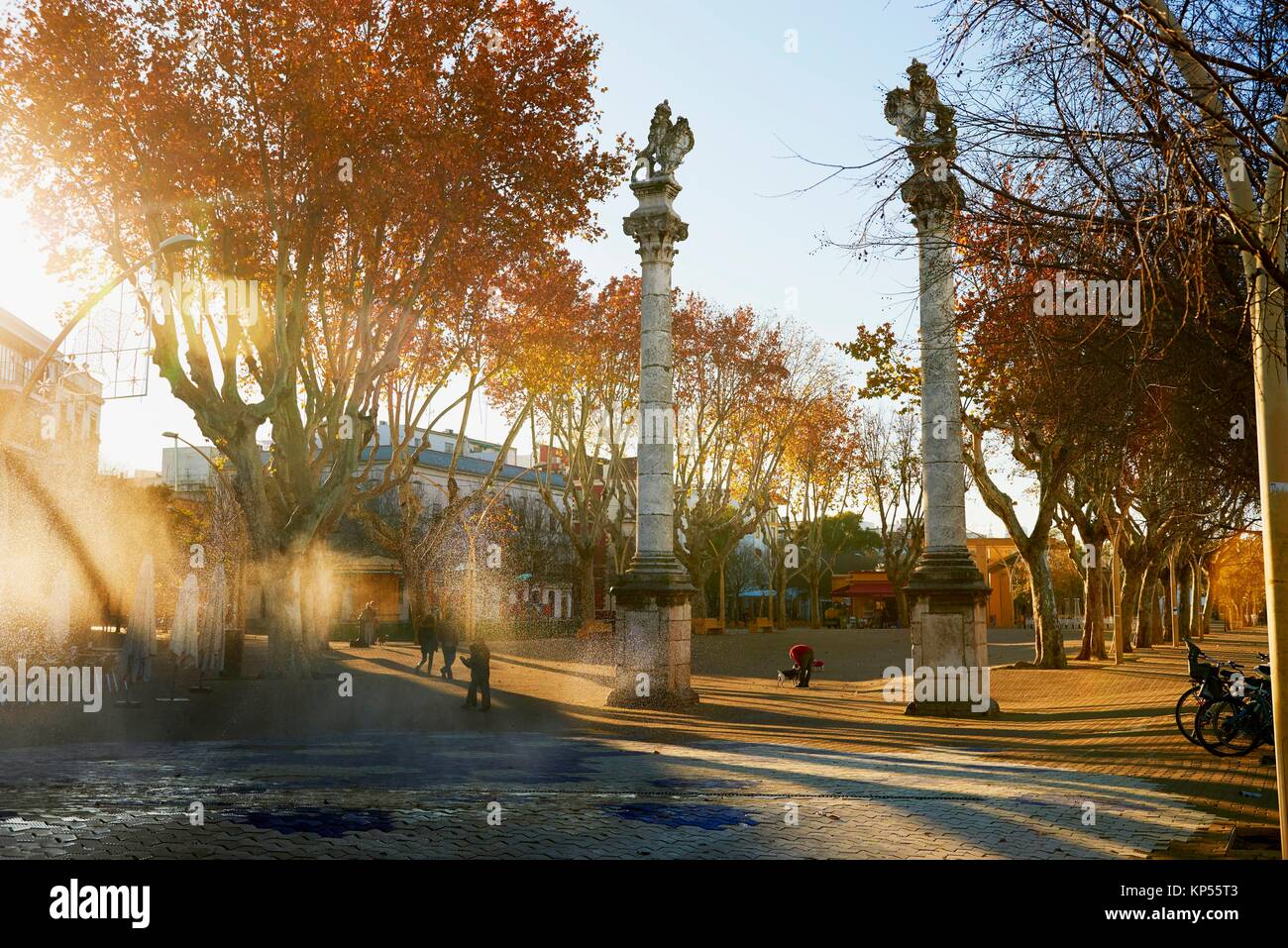 Hercules columns hi-res stock photography and images - Alamy