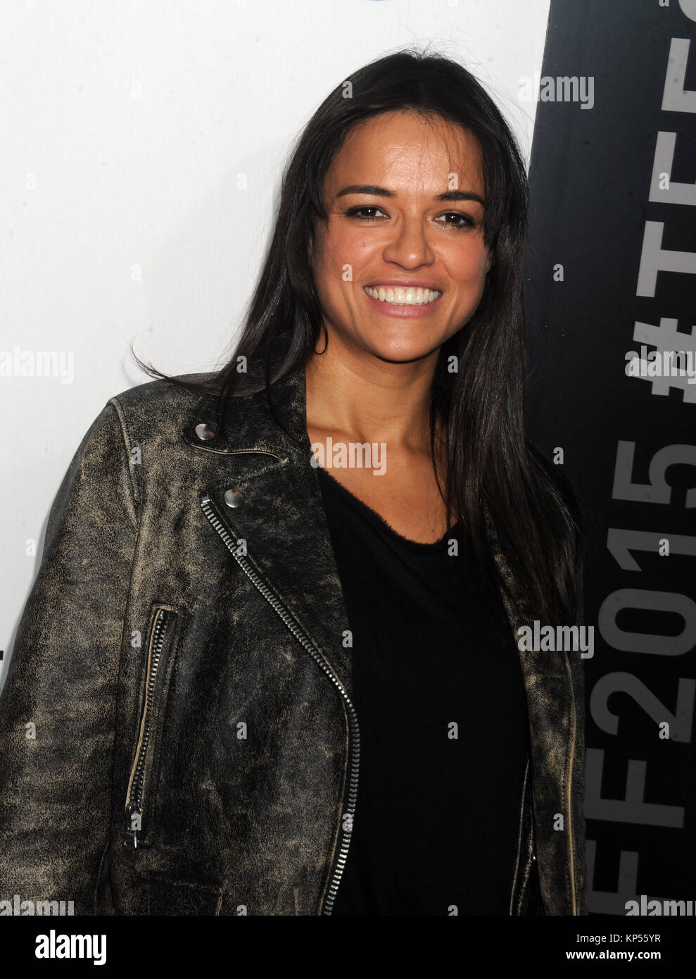 Michelle rodriguez 15 red carpet event hi-res stock photography and ...