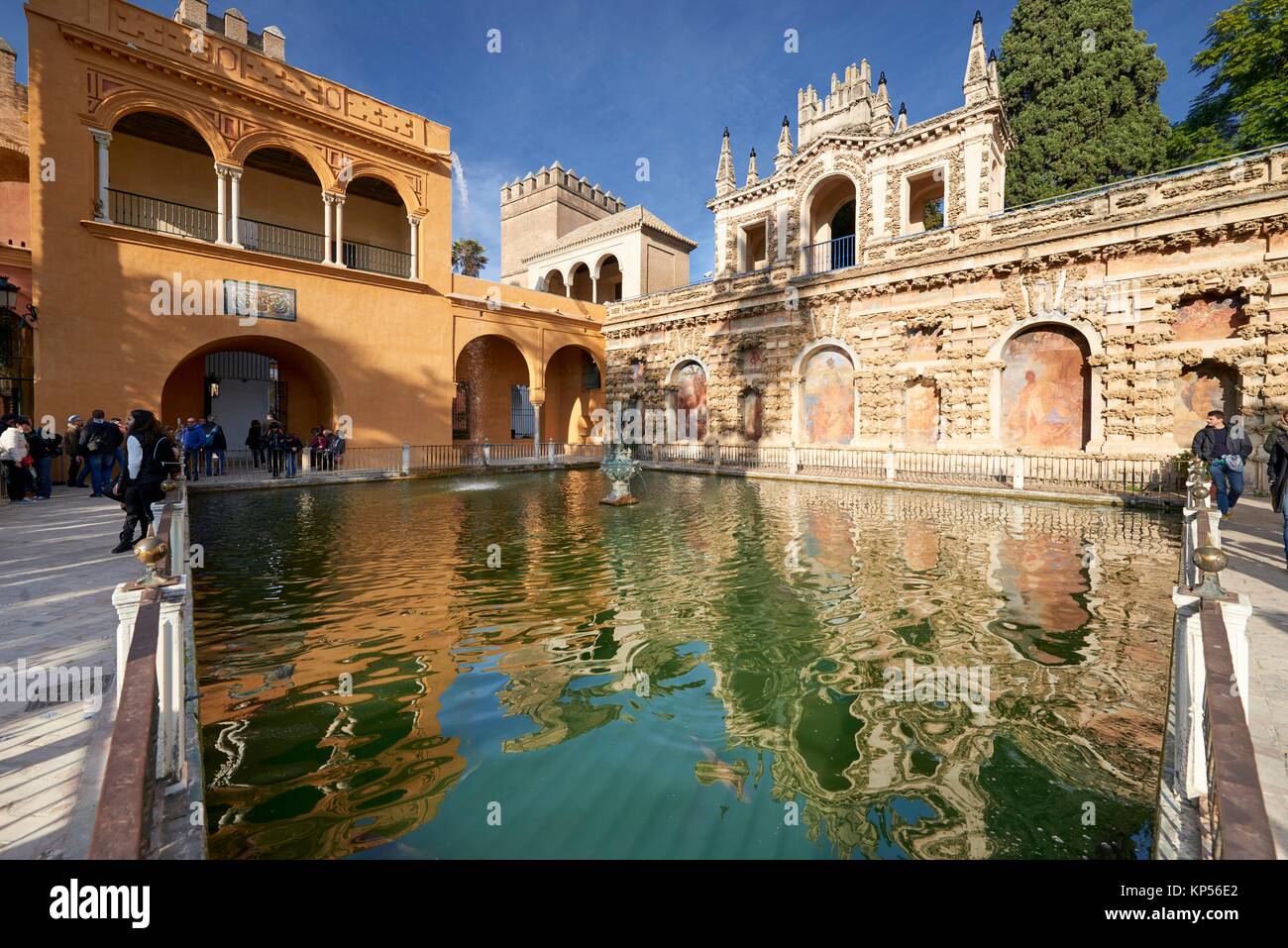 Reales alcazares palace hi-res stock photography and images - Alamy