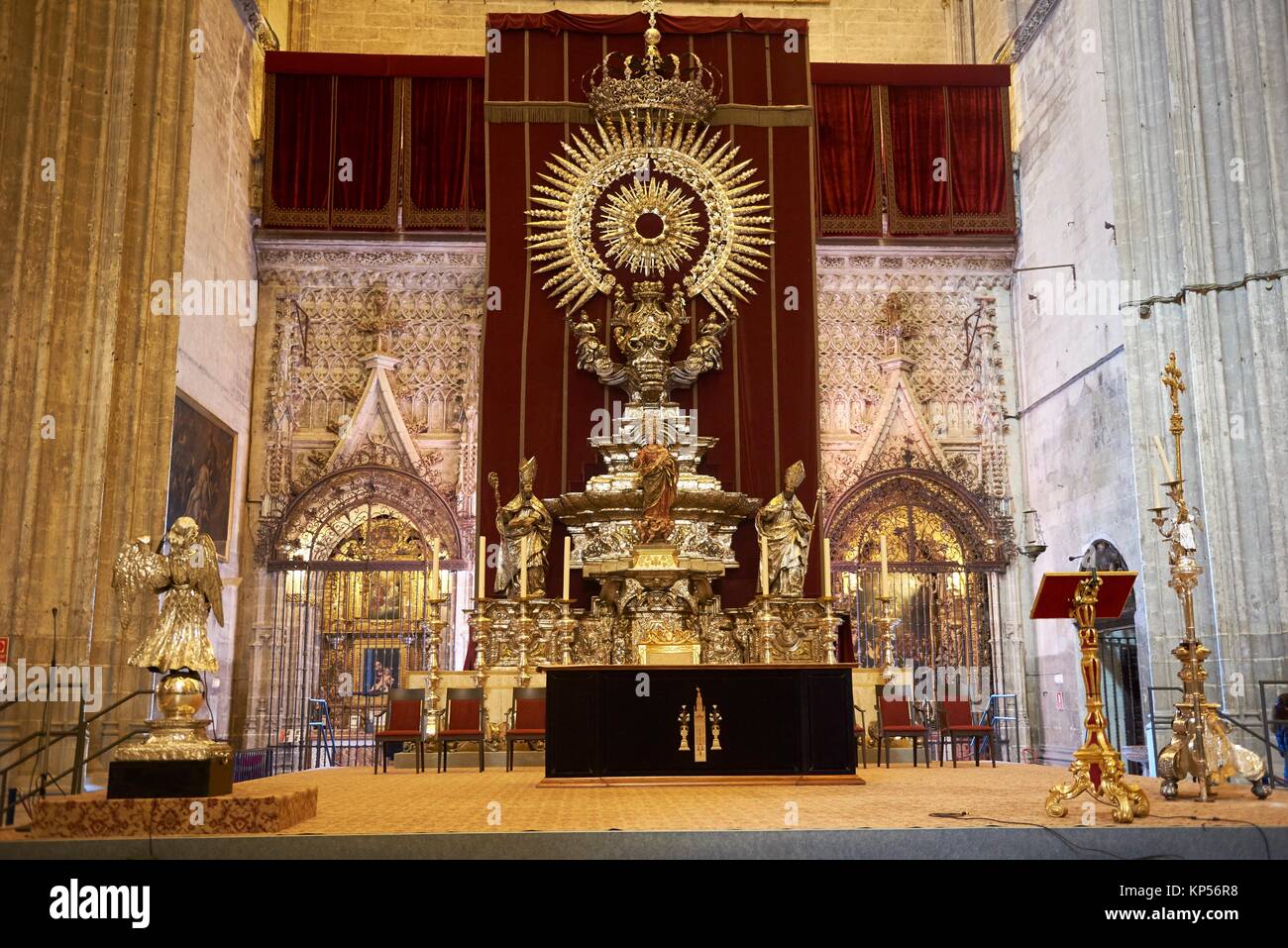 Seville interior hi-res stock photography and images - Alamy