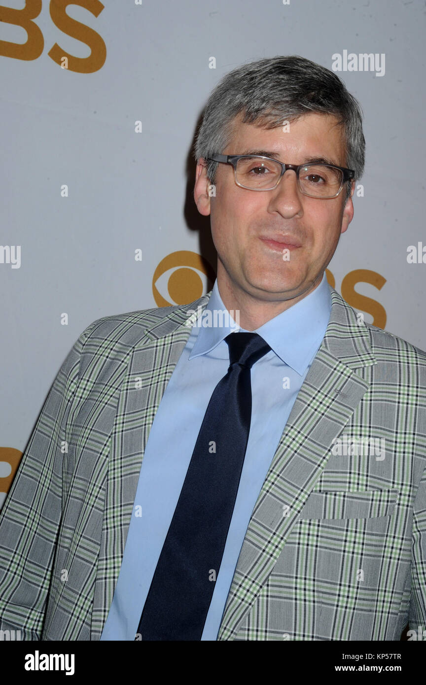 NEW YORK, NY - MAY 13: Mo Rocca attends the 2015 CBS Upfront at The ...