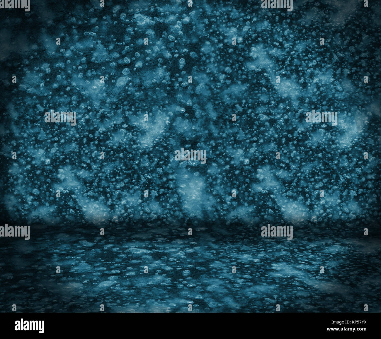 Ice water wall floor hi-res stock photography and images - Alamy
