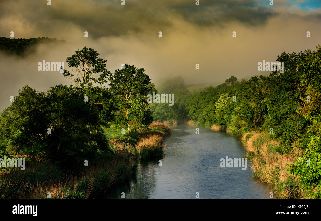 Small rivers hi-res stock photography and images - Alamy