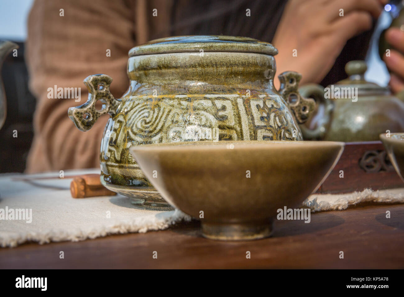 Chinese traditional tea set on table Stock Photo - Alamy