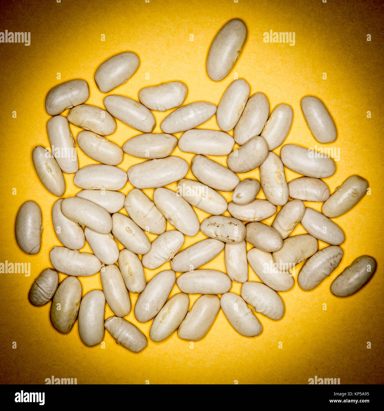 Flageolets hi-res stock photography and images - Alamy