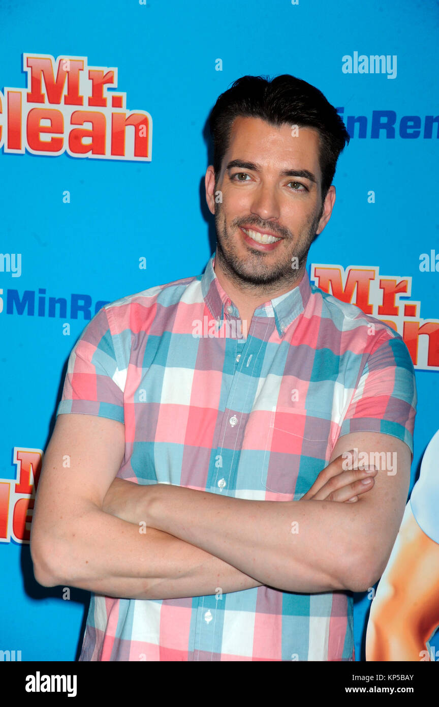 Jonathan scott hi-res stock photography and images - Alamy