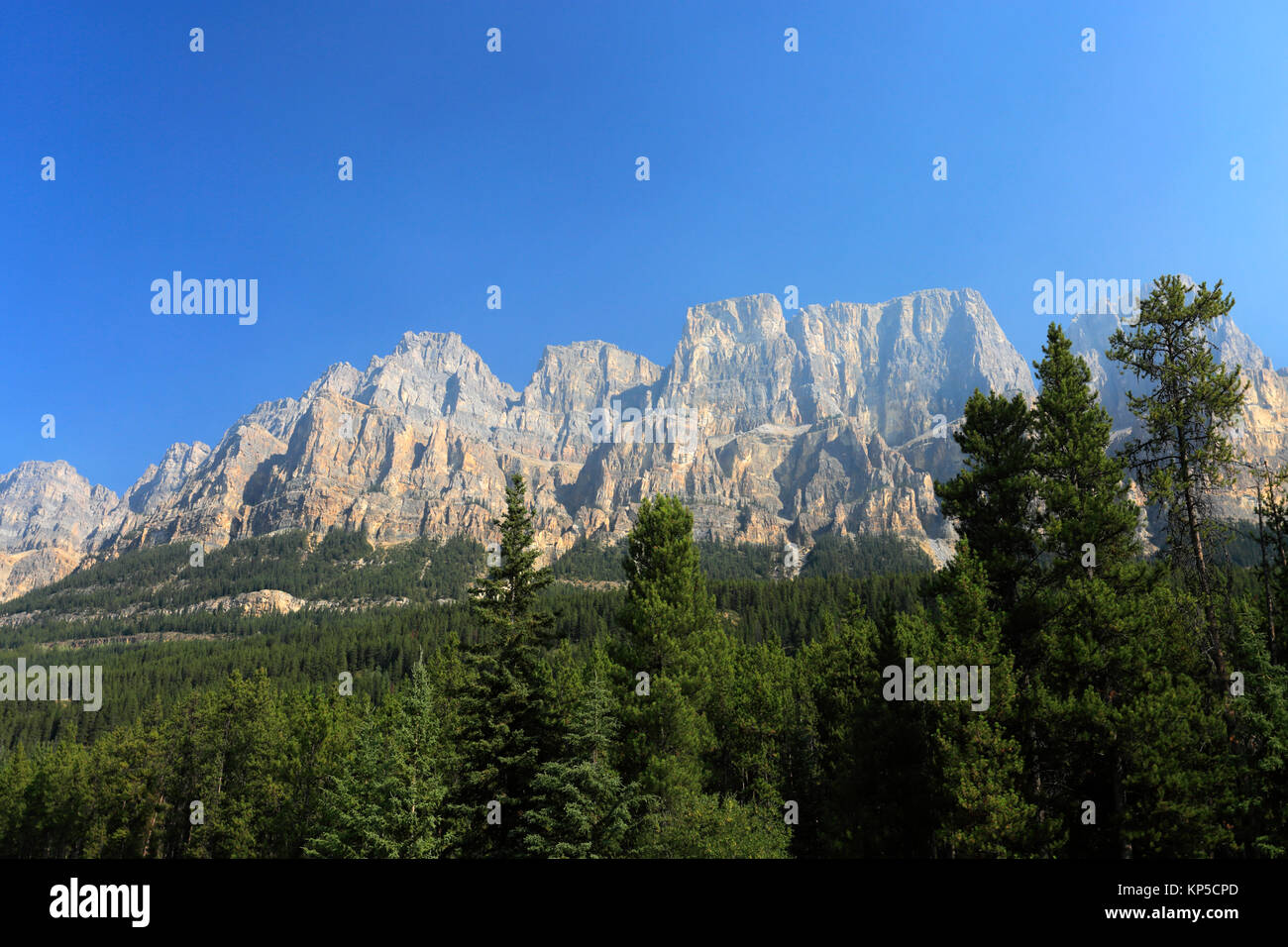 Castle Mountain, Rocky Mountains, Banff national Park, Alberta, Canada ...