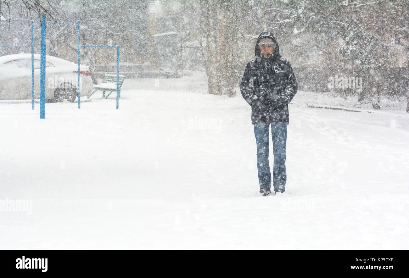 Deep snowfall hi-res stock photography and images - Alamy