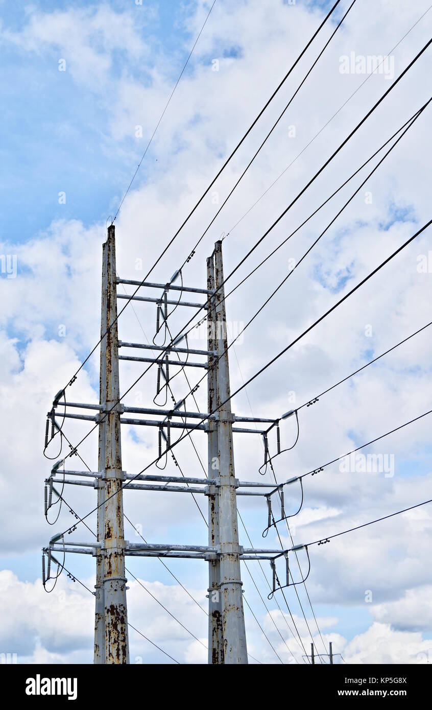 Power distribution tower hi-res stock photography and images - Alamy
