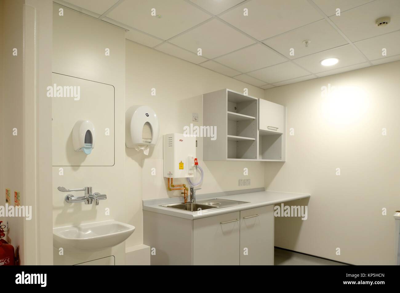 Posh hospital room hi-res stock photography and images - Alamy