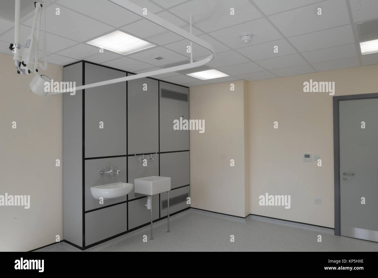 Hospital treatment rooms Stock Photo - Alamy