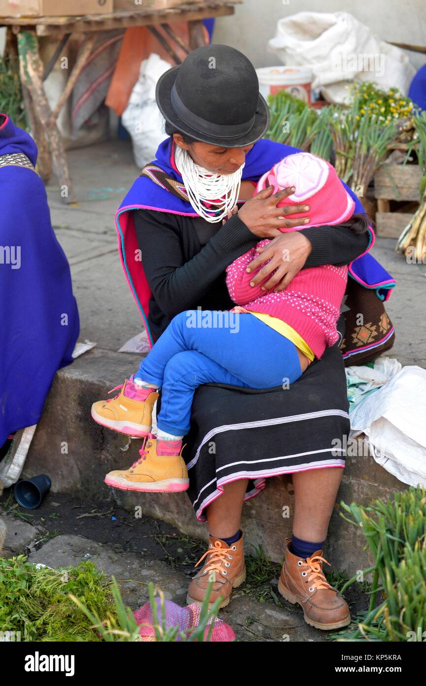 Indigenous people of south america hi-res stock photography and images ...