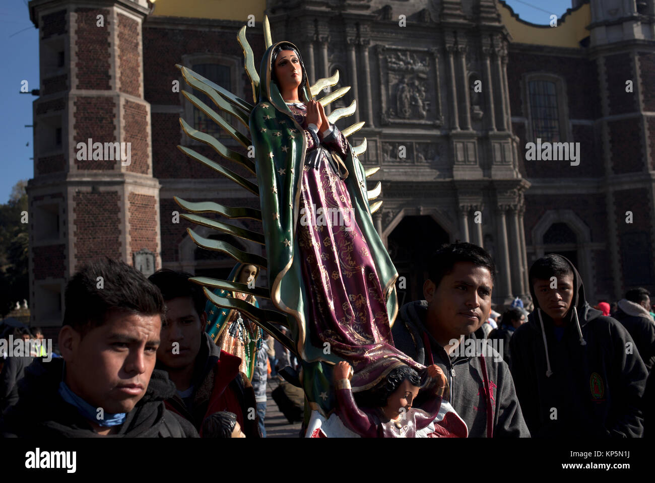 Pilgrims during the annual pilgrimage to the Nuestra Se–ora de ...