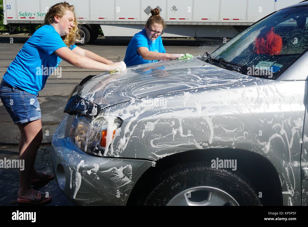 Teenager Washing Car High Resolution Stock Photography and Images - Alamy