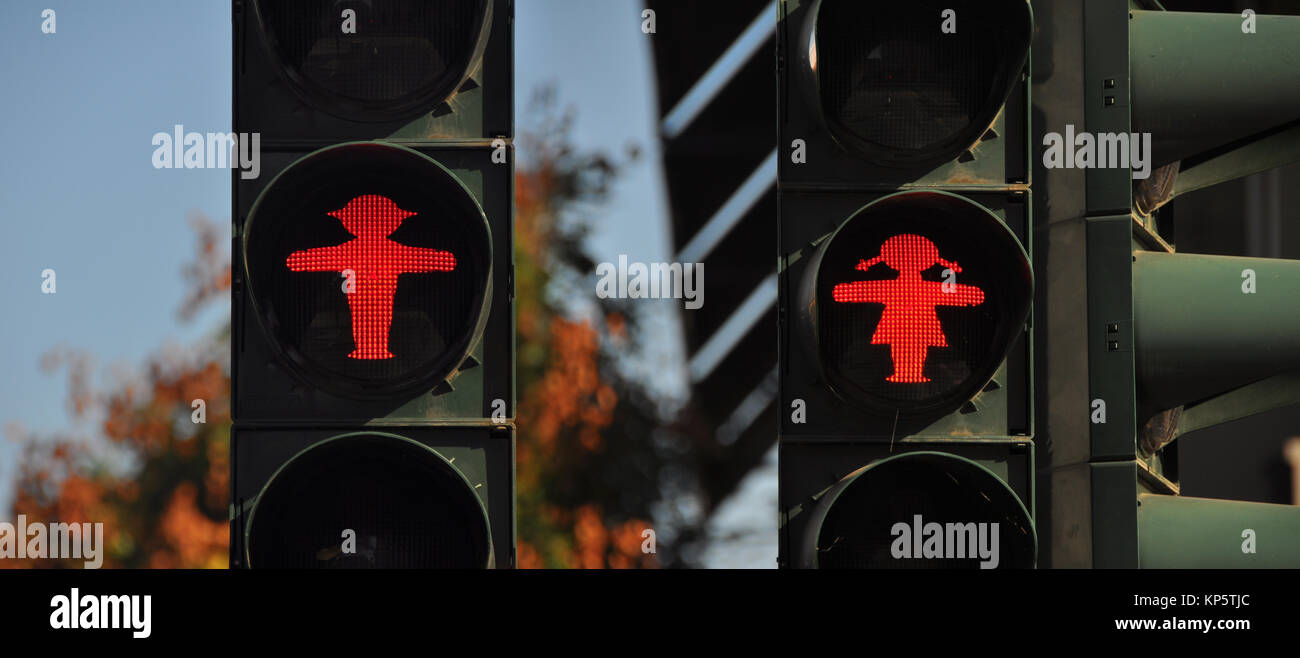 Ampelmann lights hi-res stock photography and images - Alamy