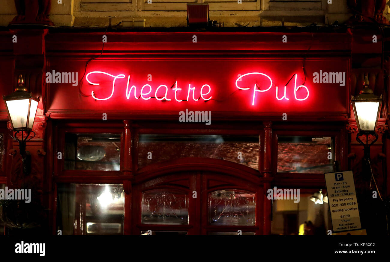Red Lion Theatre Pub Islington Stock Photo - Alamy