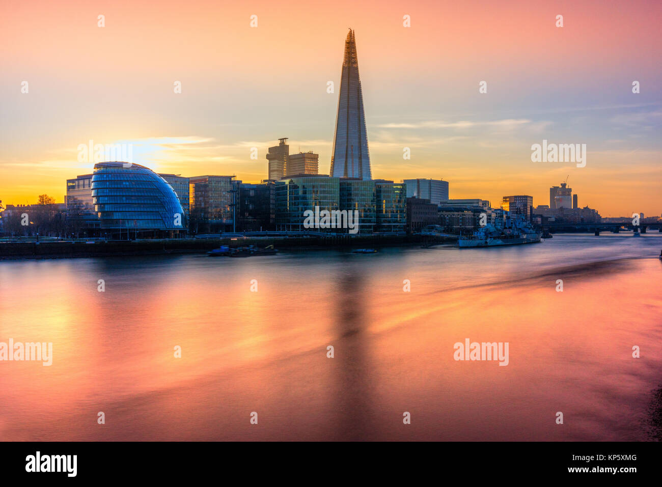 Beautiful sunset over London, with the Shard and London Bridge. London ...