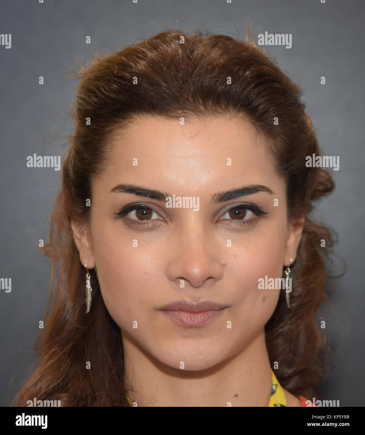British Actress Amber Rose Revah (* 1986, The Punisher, Hala Hussein in ...