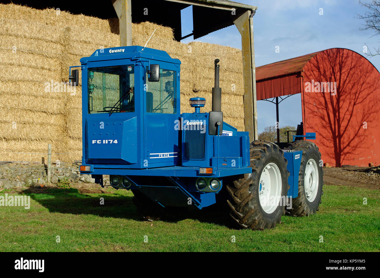 County FC 1174 tractor Stock Photo - Alamy