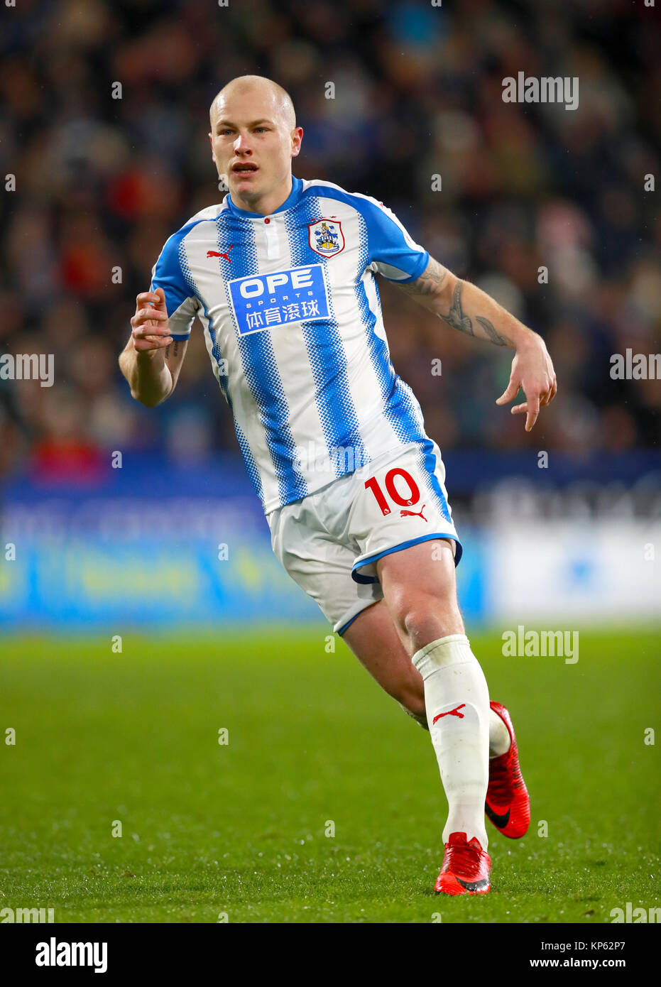 Huddersfield Town's Aaron Mooy Stock Photo - Alamy