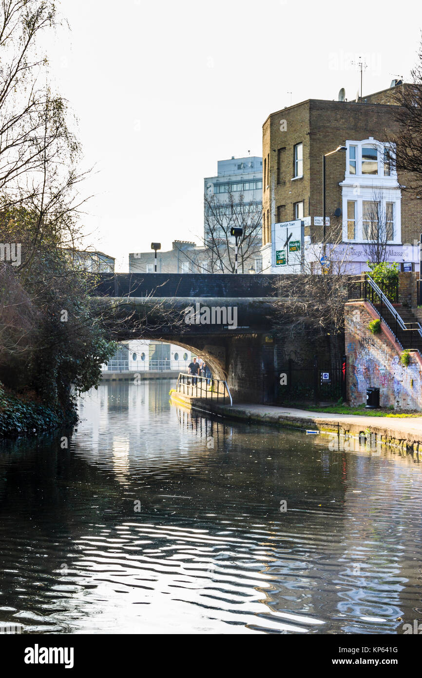 The bridge at Royal College Street, Regent's Canal, London, UK Stock ...