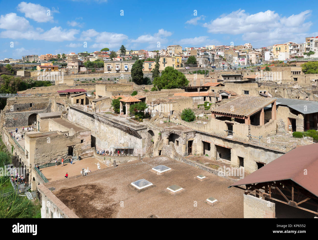 The Roman ruins at Herculaneum (Ercolano), Bay of Naples, Campania ...