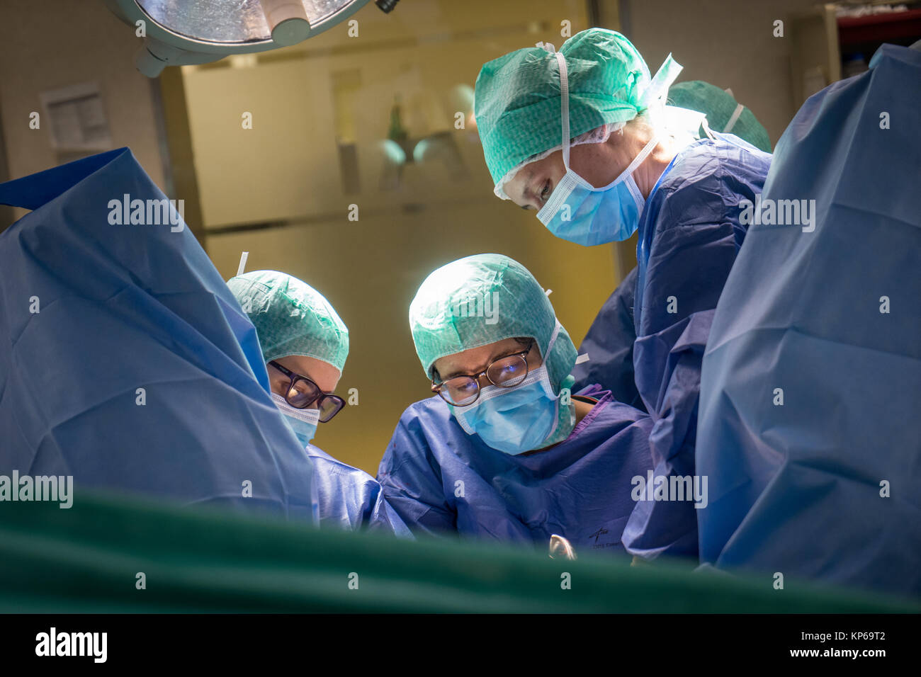 Woman hysterectomy hi-res stock photography and images - Alamy