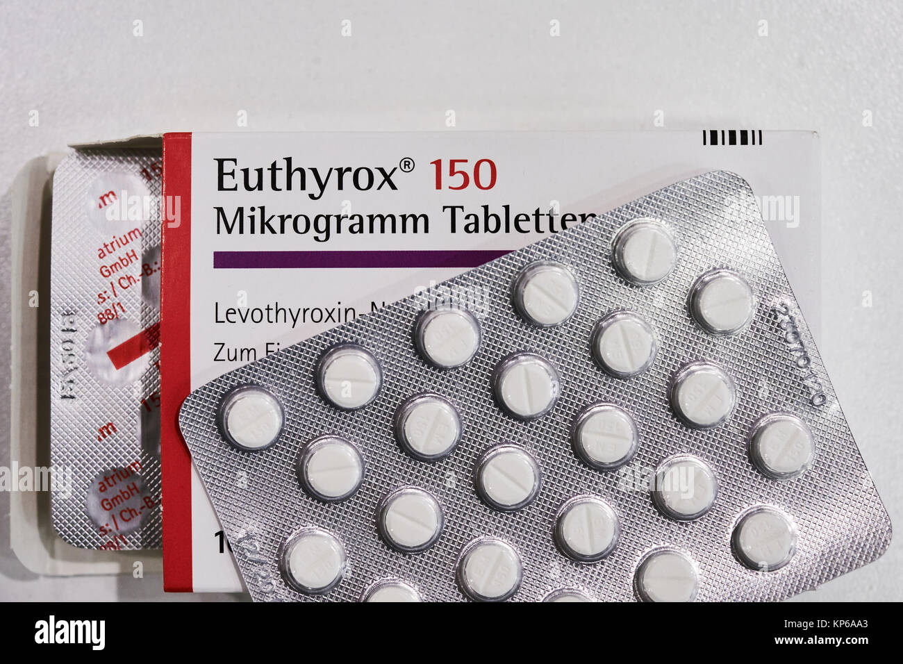 Levothyroxine tablets hi-res stock photography and images - Alamy