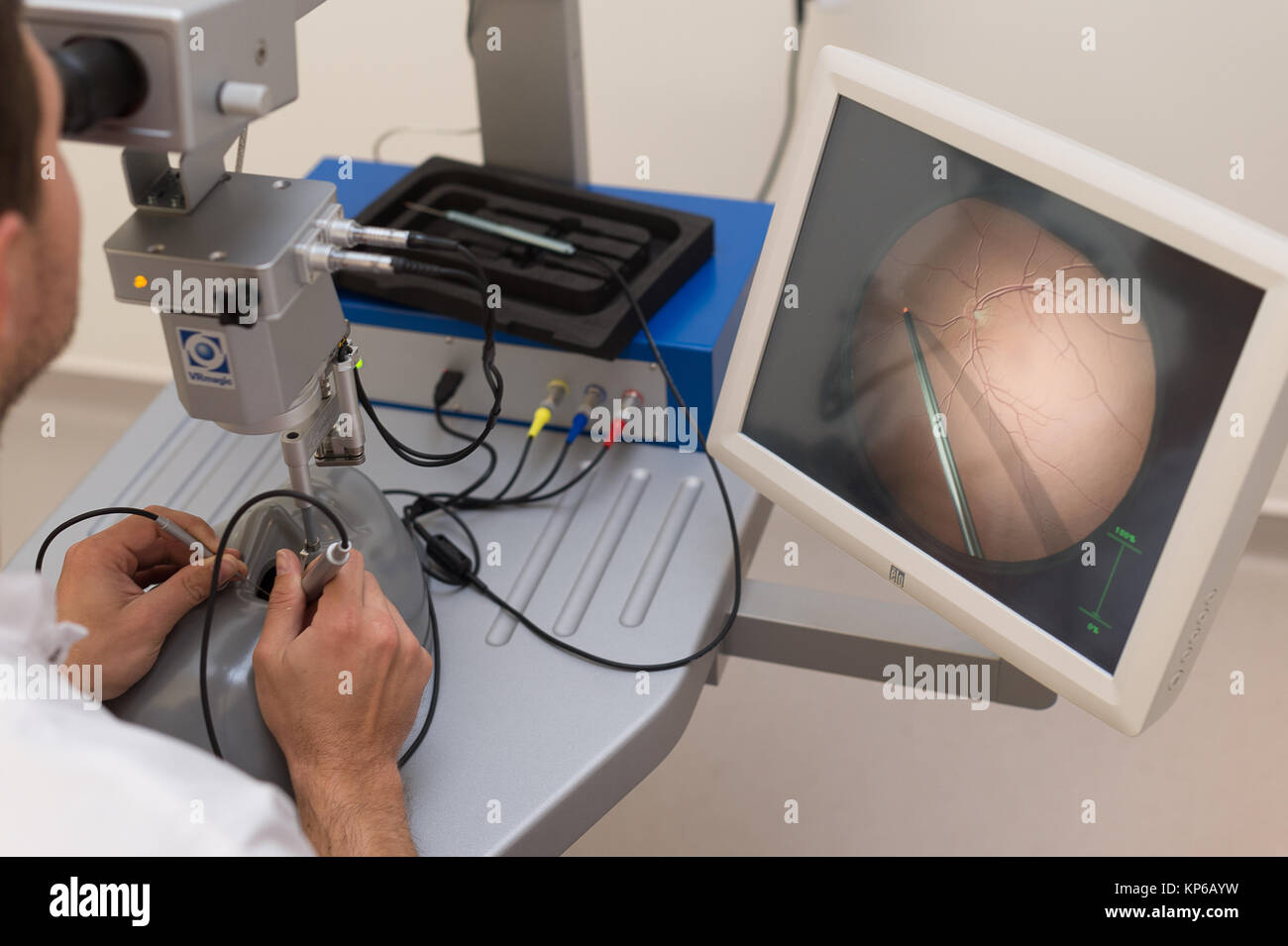 Simulation screen hi-res stock photography and images - Alamy