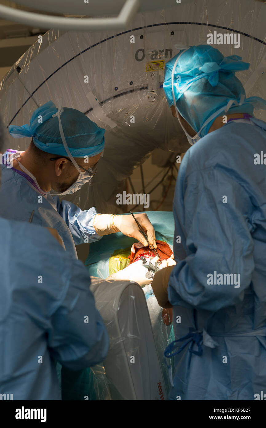 DEEP BRAIN STIMULATION Stock Photo - Alamy