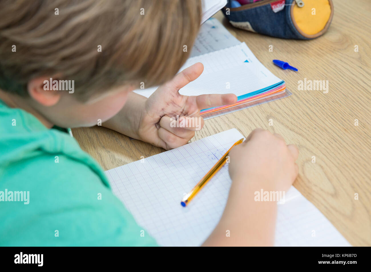 CHILD DOING HOMEWORK Stock Photo - Alamy