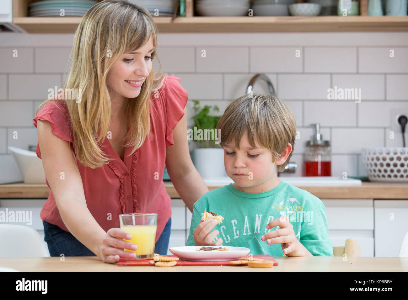 Children sweets and fizzy drinks hi-res stock photography and images ...