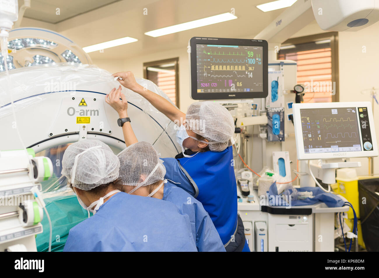 Spinal anesthesia hi-res stock photography and images - Alamy