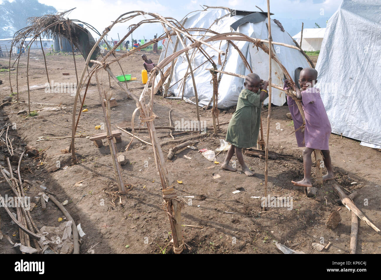 Construction of refugee camps hi-res stock photography and images - Alamy