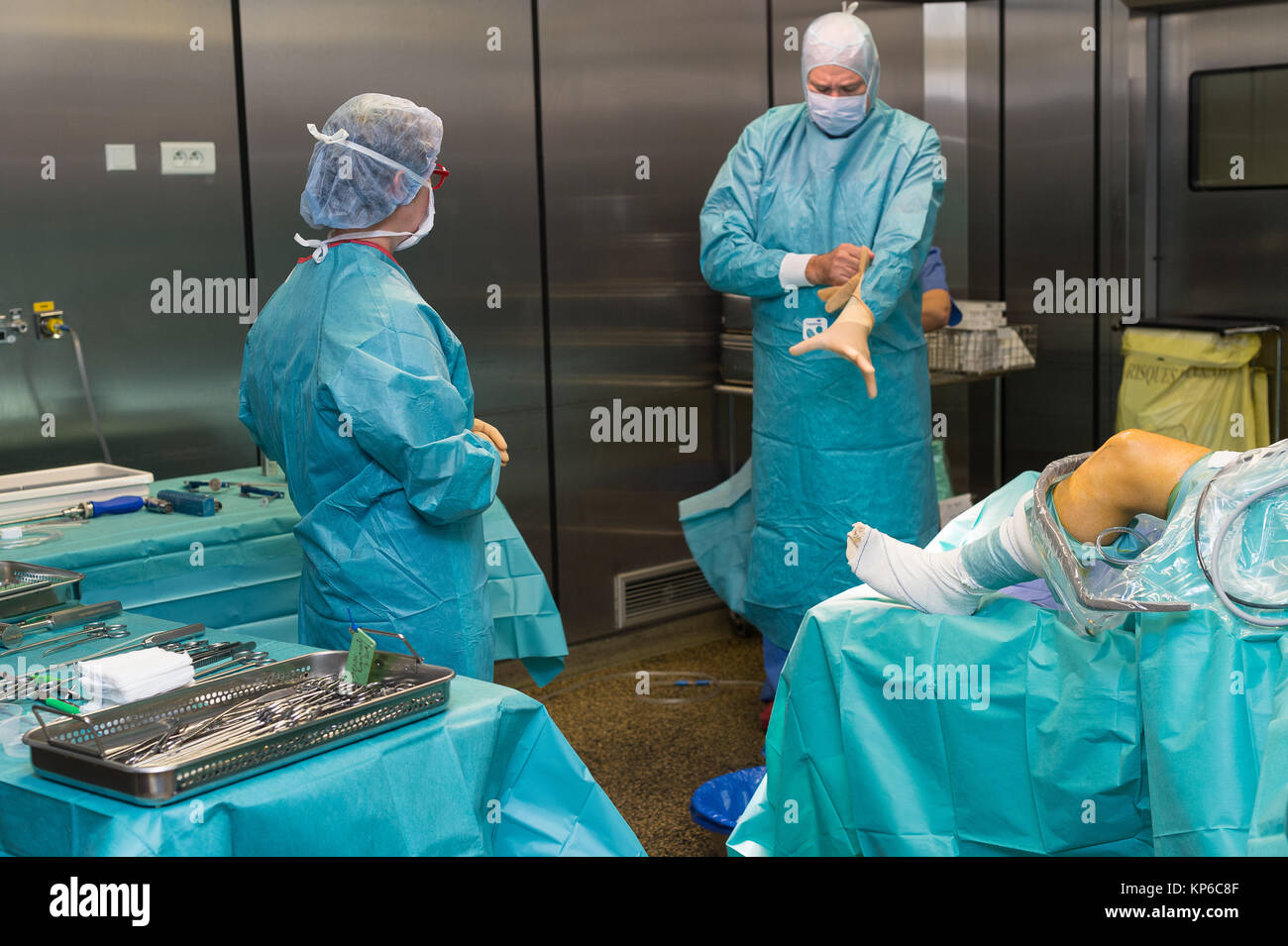 Cruciate ligament operation hi-res stock photography and images - Alamy
