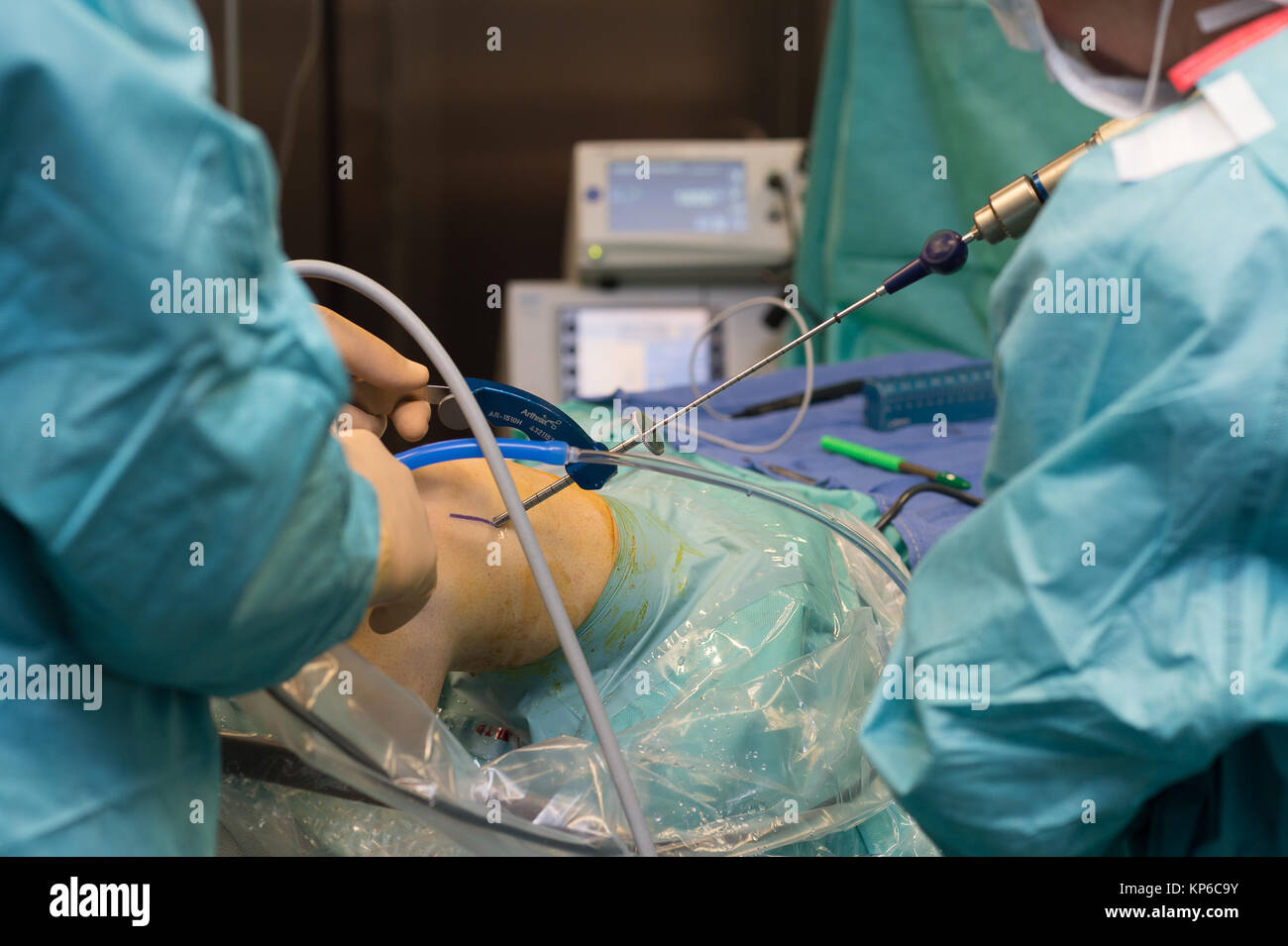 Knee arthroscopy orthopedic surgery operation hi-res stock photography ...