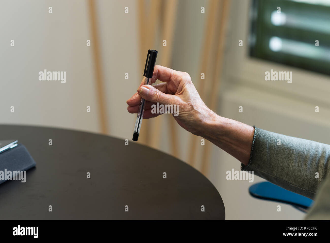 Alzheimer memory test hi-res stock photography and images - Alamy