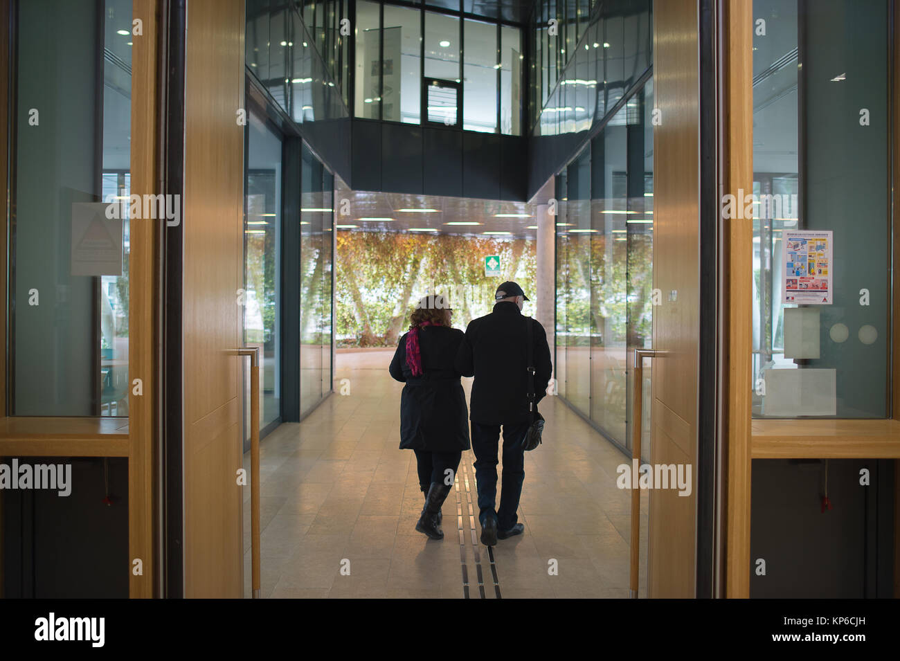 Elderly memory hi-res stock photography and images - Alamy