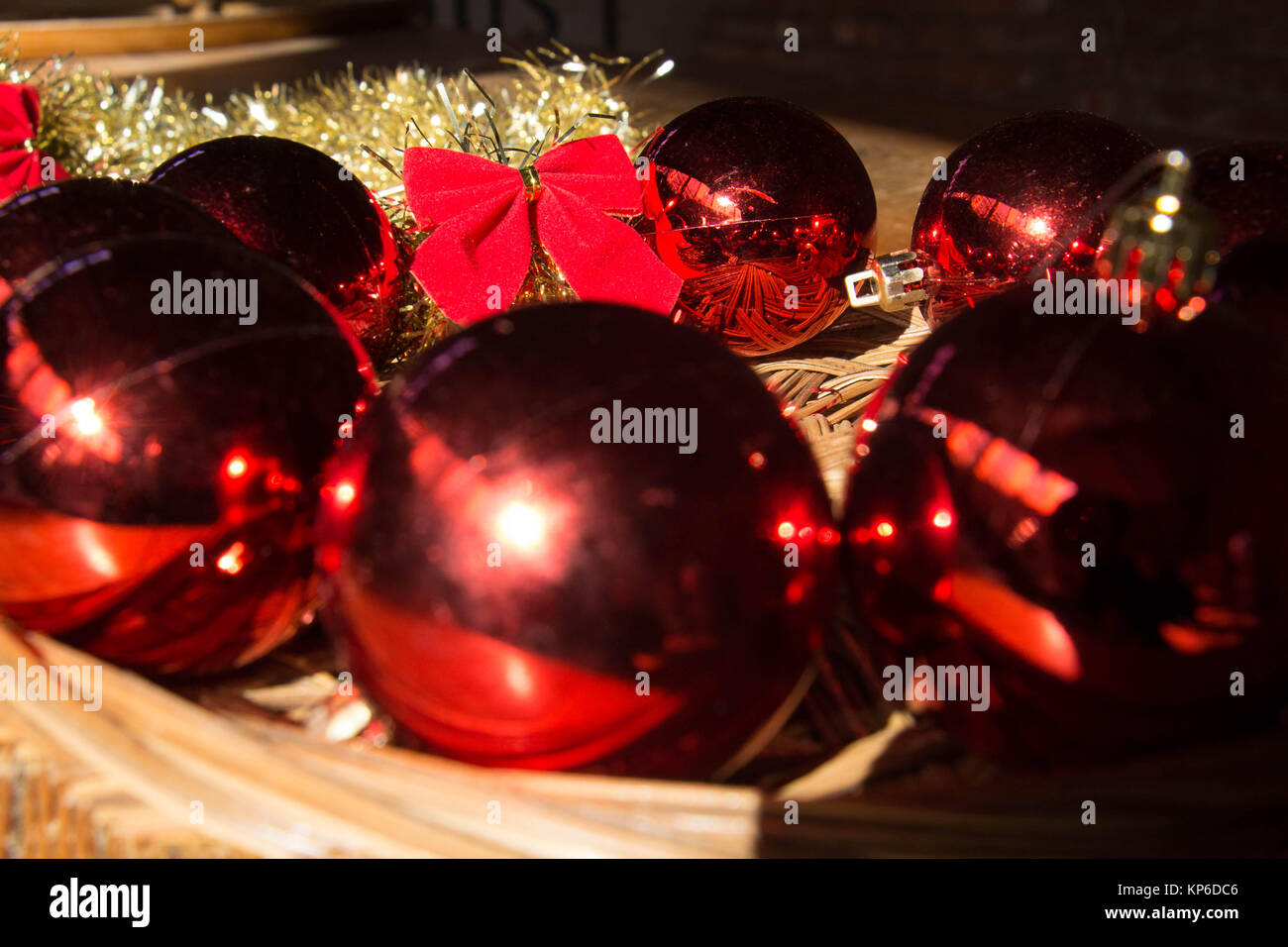 Basket of christmas ornaments hi-res stock photography and images - Alamy