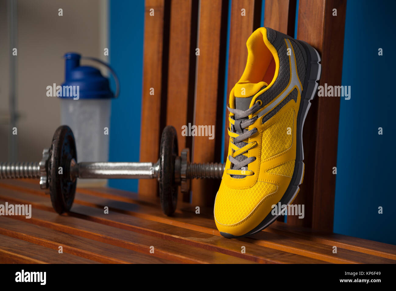 Shoes fitness fit activity hi-res stock photography and images - Alamy