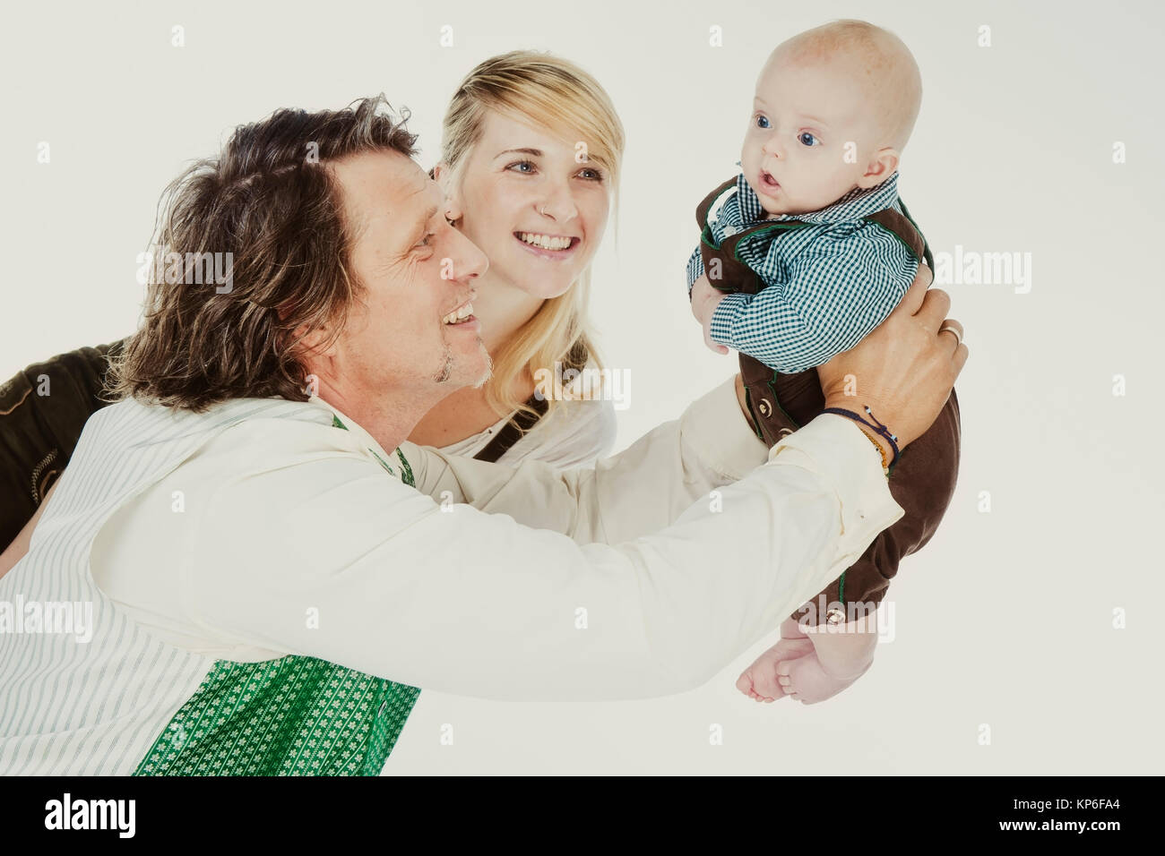 Eltern mit Baby - family Stock Photo - Alamy