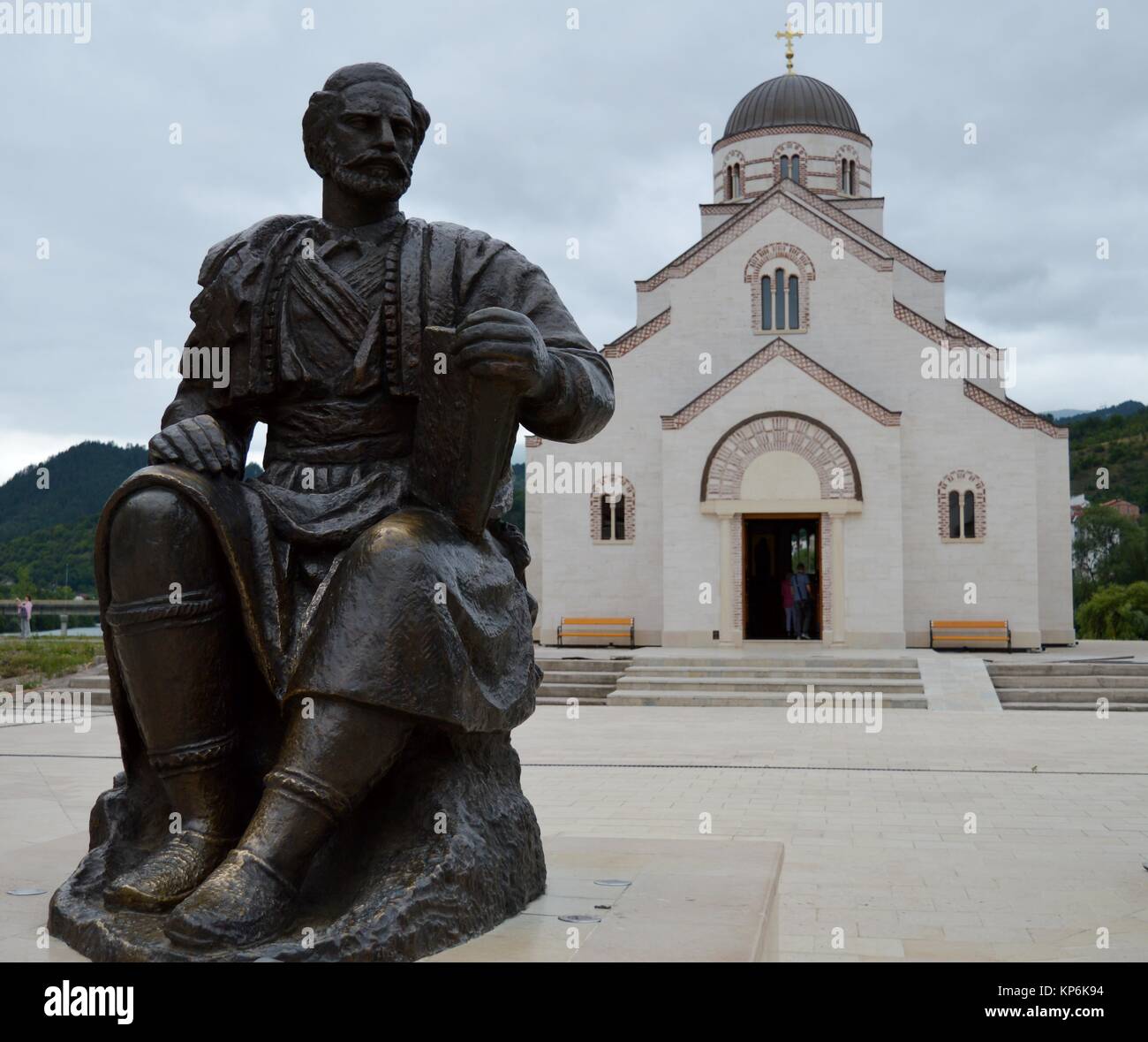 square in the city Stock Photo - Alamy