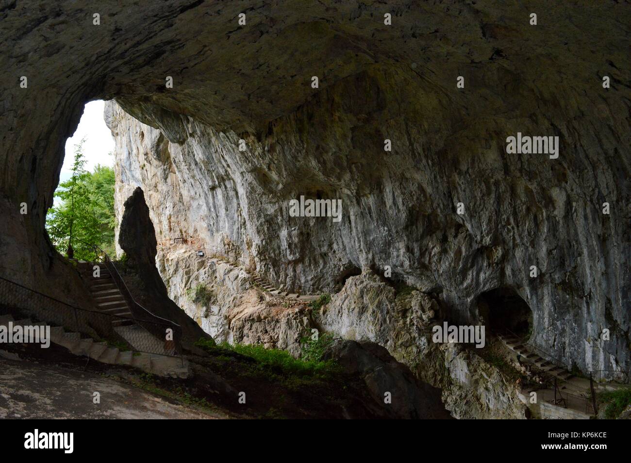 entrance to the cave Stock Photo - Alamy
