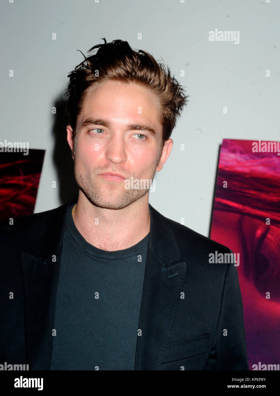 NEW YORK, NY - MAY 18: Robert Pattinson arrives to the 'Heaven Knows ...
