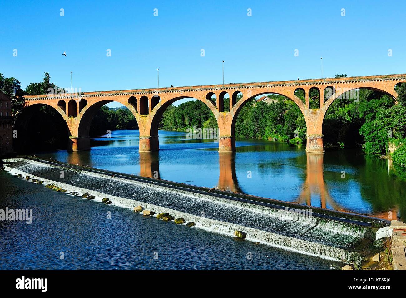 The Pont 22 Août 1944 -1944 August 22 Bridge- over the river Tarn. Albi ...